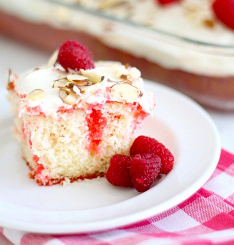 Easy White Raspberry Poke Cake Recipe - Maria's Kitchen