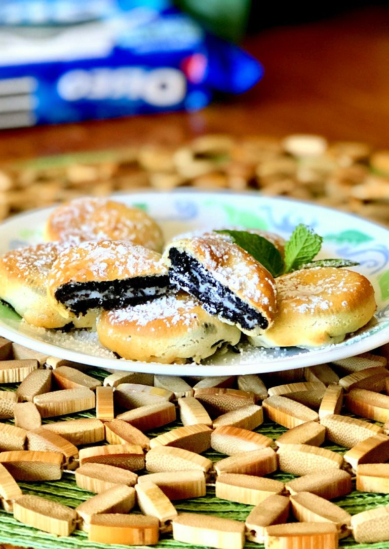 Delicious Air Fryer Oreos - Maria's Kitchen
