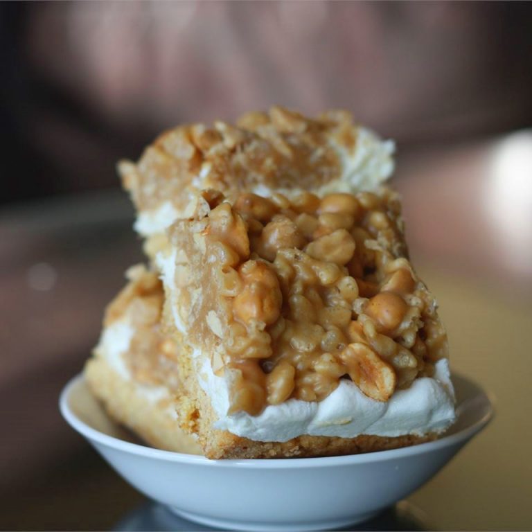 Moist and Delicious Peanut Mallow Bars - Maria's Kitchen