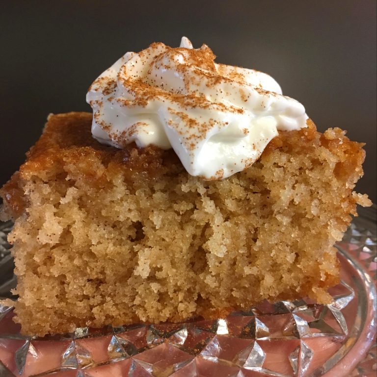 Buttery and Delicious Cinnamon Cake - Maria's Kitchen