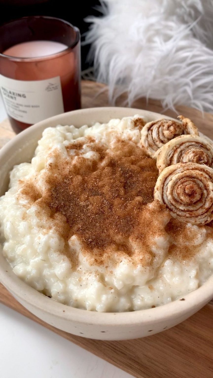 Cinnamon Roll Rice Pudding - Maria's Kitchen