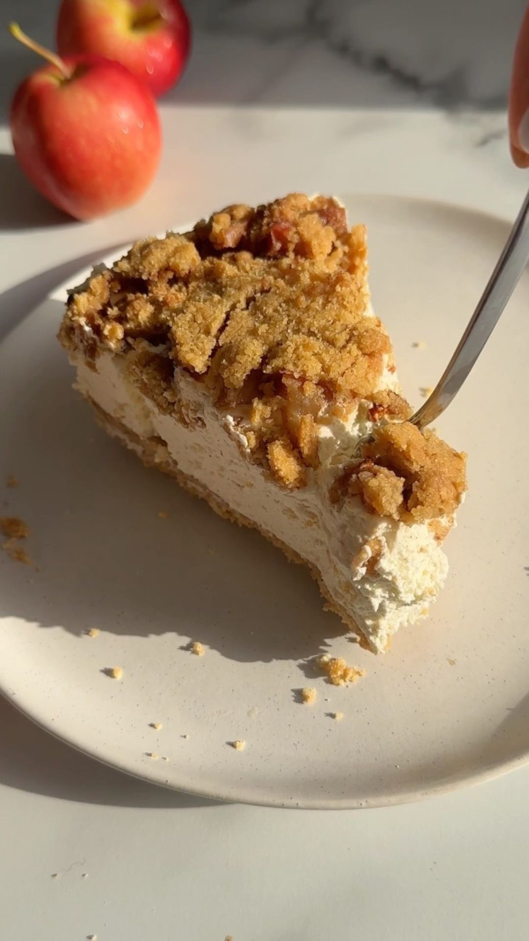 Creamy Apple Crumble Cheesecake - Maria's Kitchen