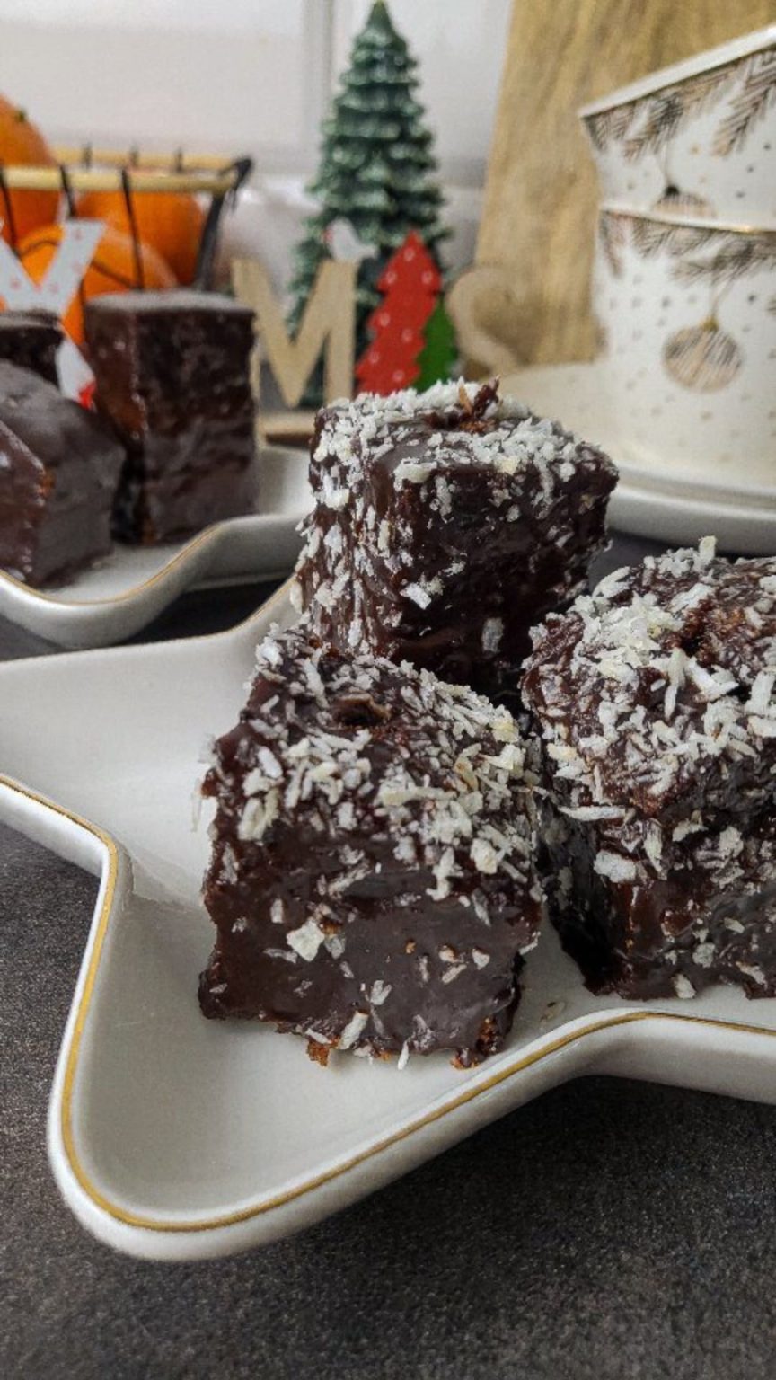 Gingerbread Squares - Maria's Kitchen